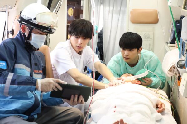 「PICU」“志子田”吉沢亮がPICUの人員集めに奔走 「しこちゃん先生の頑張りが報われて、うれし涙が出た」 | エンタメOVO（オーヴォ）