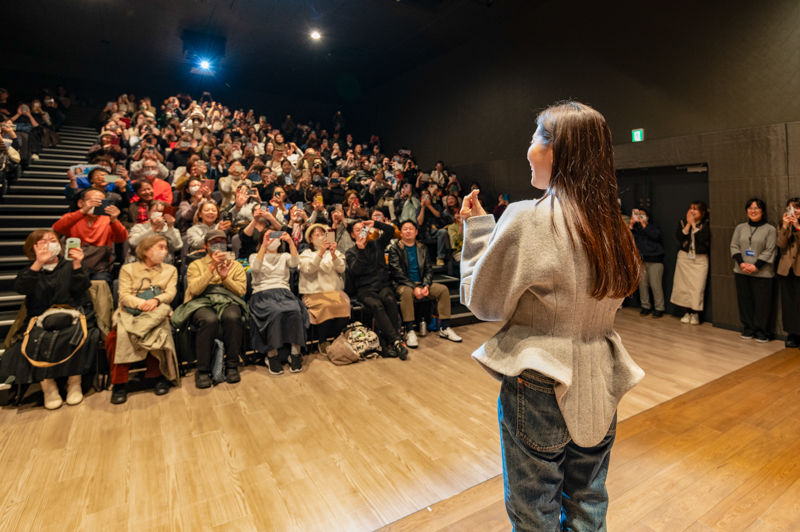【Kカルチャーの視点】家族の情緒が国境を越える、俳優ムン・ソリが語る「おつかれさま」ヒットの理由 | エンタメOVO（オーヴォ） | ページ 6